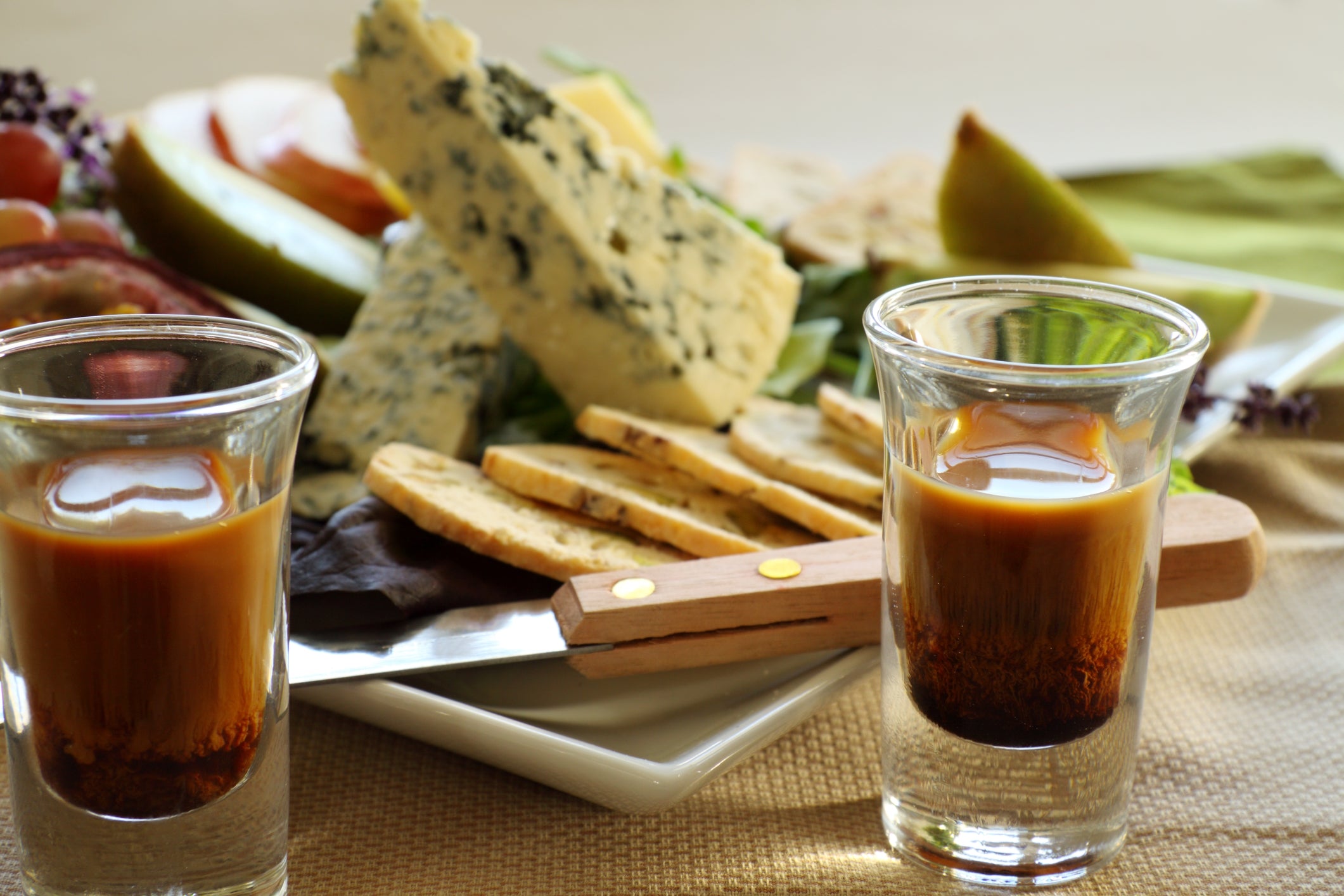 Dry January: Exploring Non-Alcoholic Cheese Pairings – George & Joseph