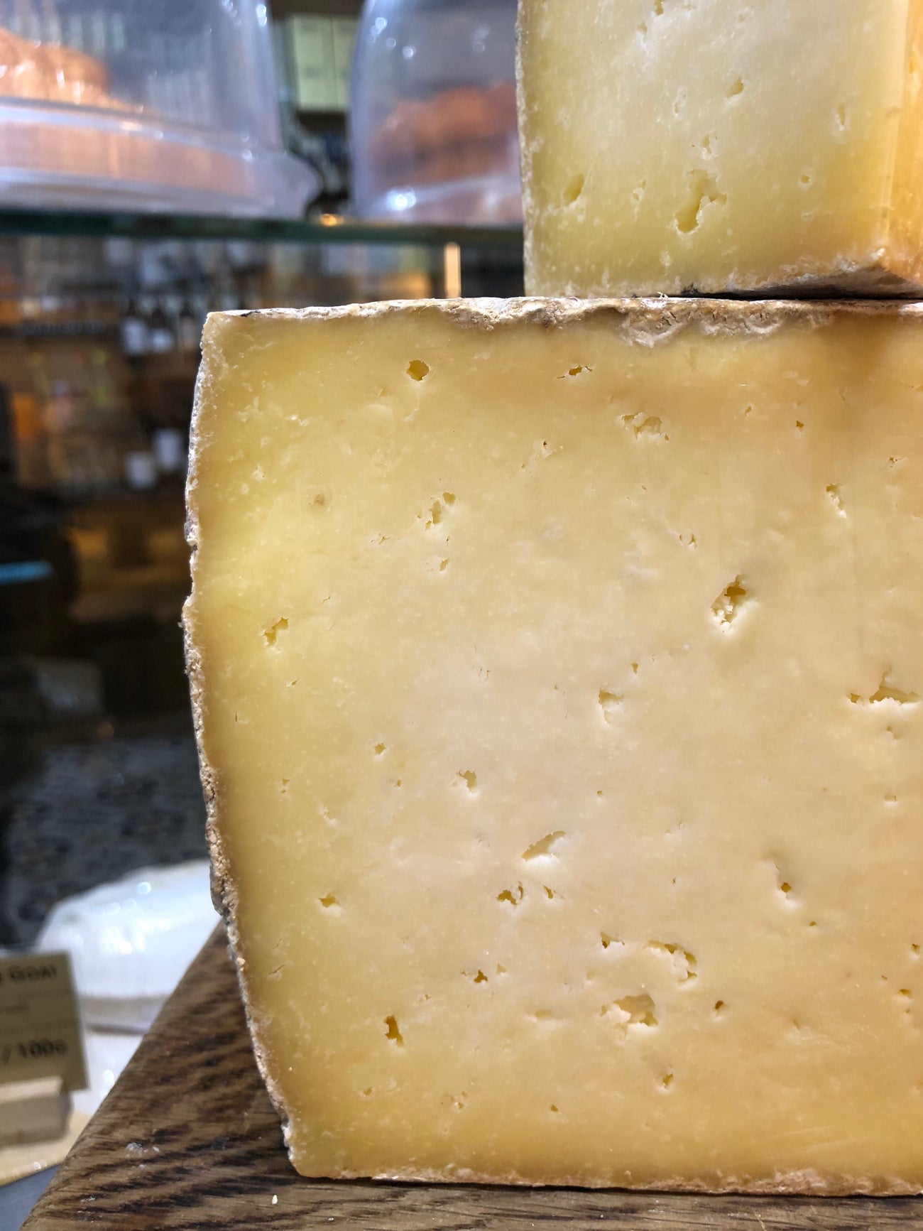 Discover Swaledale Cheese: A Taste of Yorkshire Craftsmanship – George ...