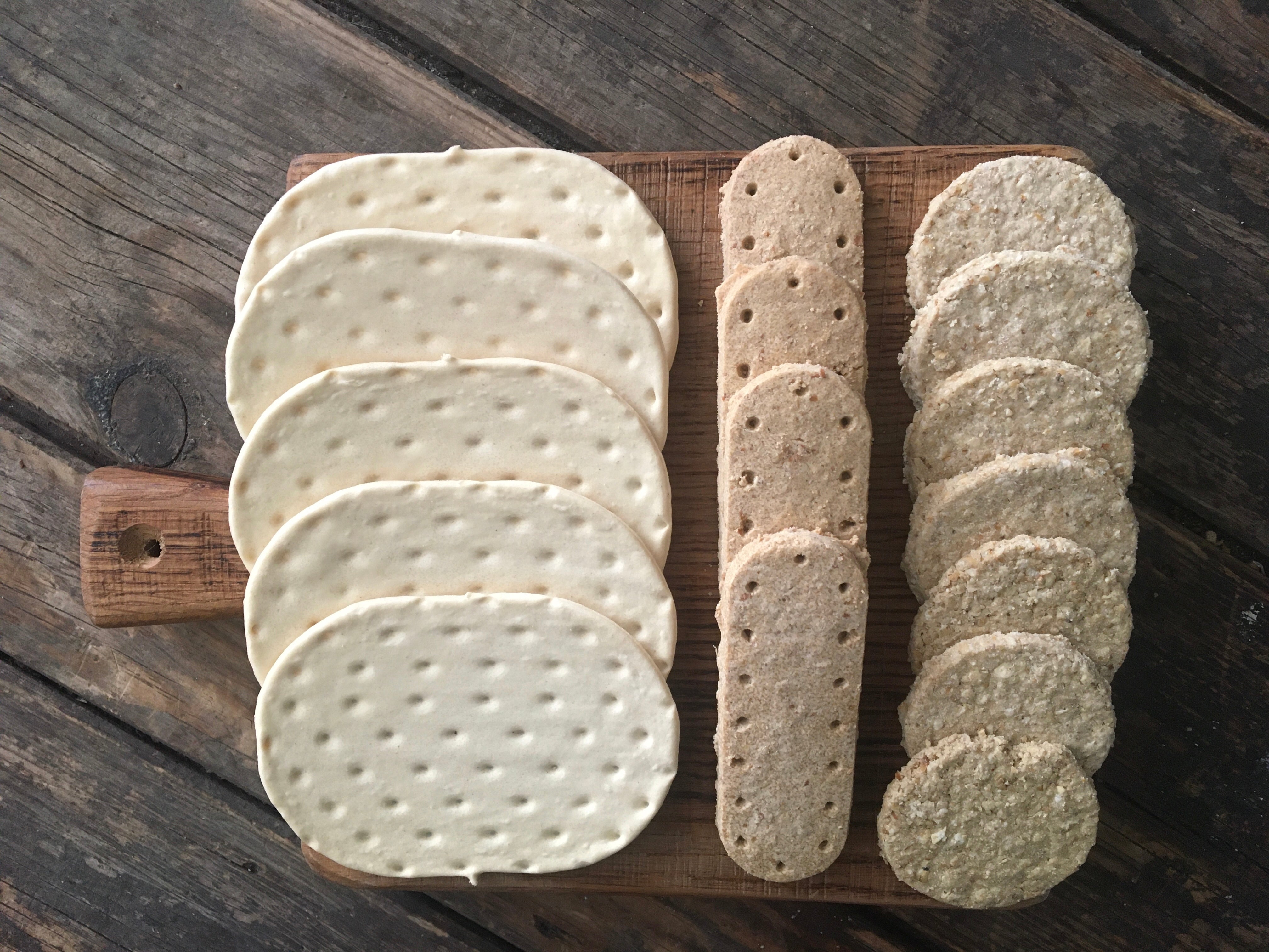 Crackers – George & Joseph